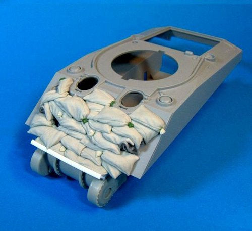Panzer Art 1:35 Sandbag Armour for M4 Sherman (Early) Resin Kit ...