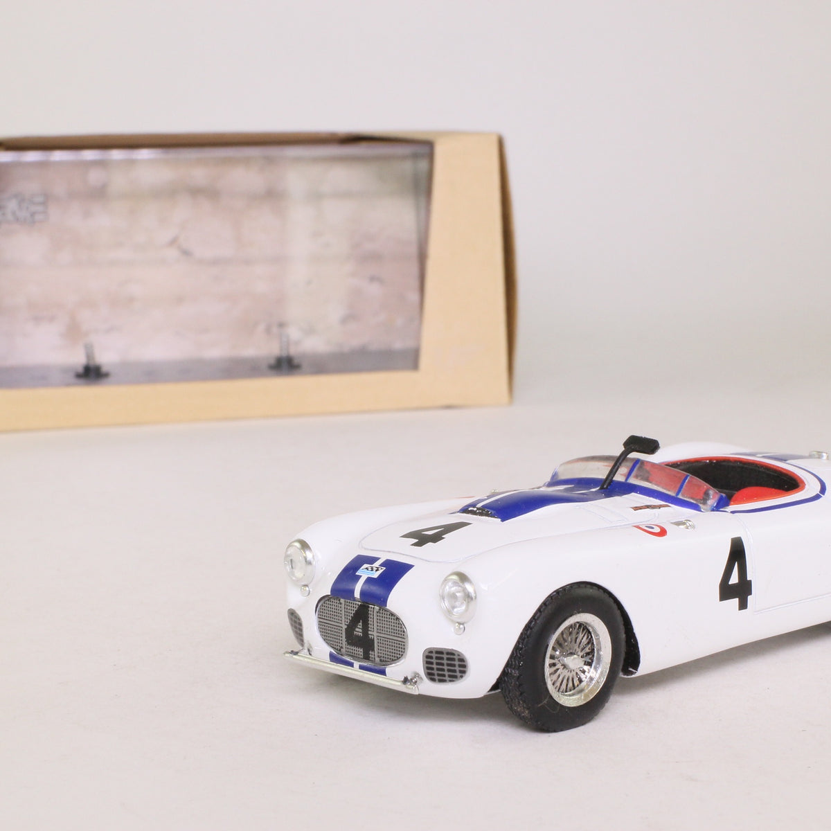 Bizarre 1:43 #4 Cunningham C-2R Le Mans 1951 – Frankton Model Shop